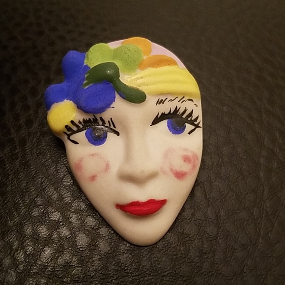 Jewelry | Vtg Porcelain Brooch | Poshmark